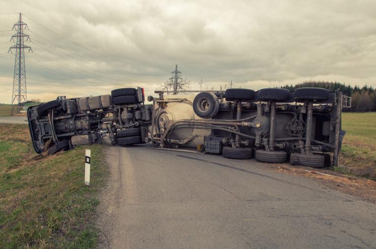 Pascagoula 18-Wheeler Truck Accident Lawyer | Morris Bart Personal ...