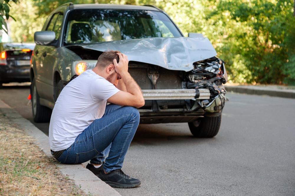 Who Is at Fault in Head-On Collision? | Morris Bart Personal Injury Lawyers